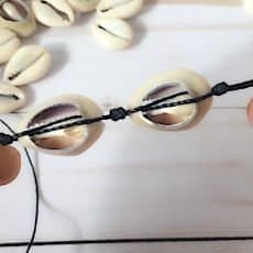 VSCO Girl Shell Necklace Easy DIY Tutorial - Crafting on the Fly