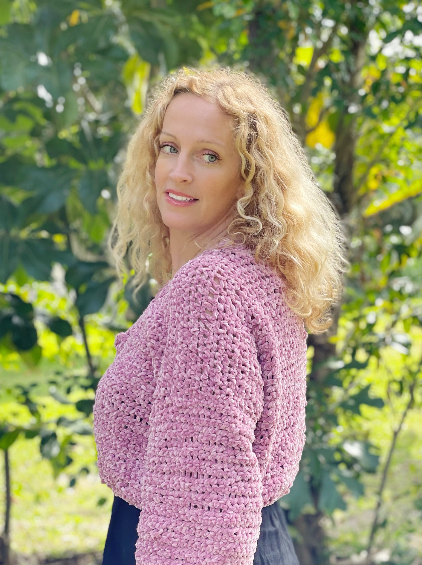 Velvet Cropped Cardigan Crochet Pattern - Crafting on the Fly